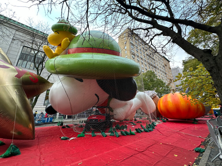 12 MOST FESTIVE & Best Things to do During Thanksgiving in NYC - Your ...